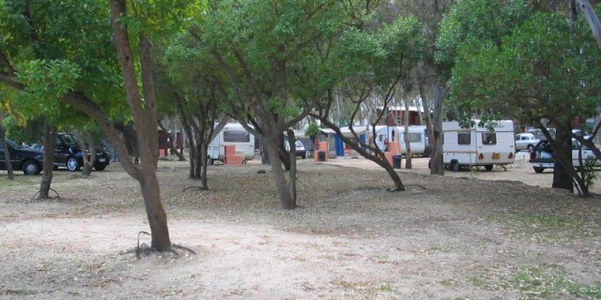 Pitches for motorhomes, caravans and large tents - Camping Capo Ferrato